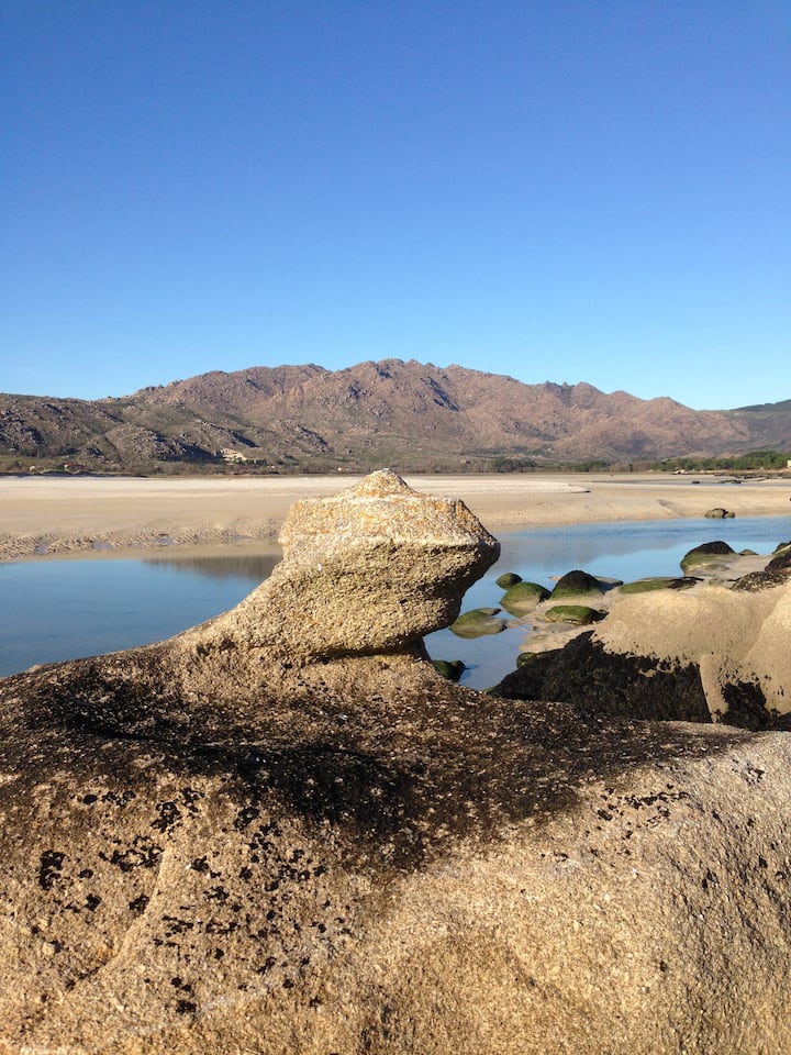 Beach And Mountain. (Carnota ) A Coruña. - Carnota