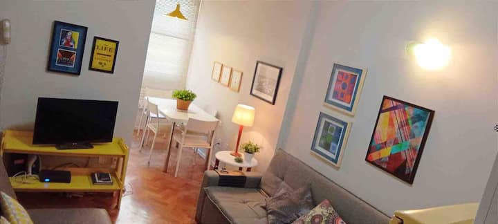 Apartamento Em Copacabana, Próximo Ao Mar - Rio de Janeiro