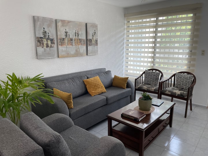 Hermosa Casa Con Alberca. Para 9 Personas - Mérida