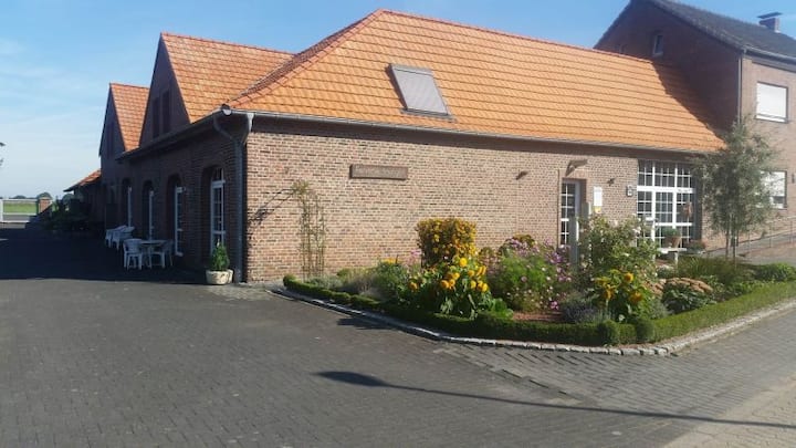 Adrianhof - Wohnung 4 - Nettetal