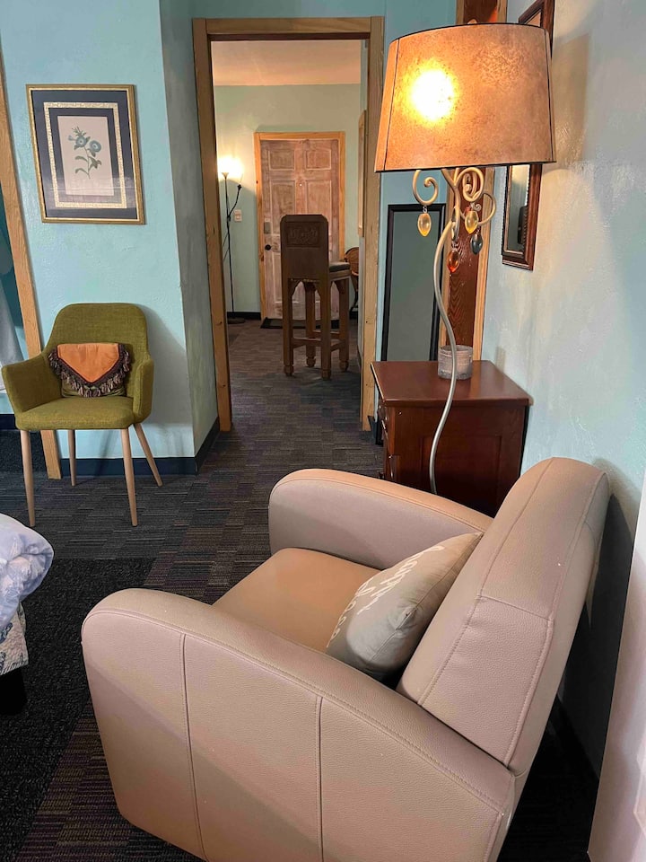 Relaxing Courtyard Oasis Near Beach, Port & Shops - Fort Lauderdale