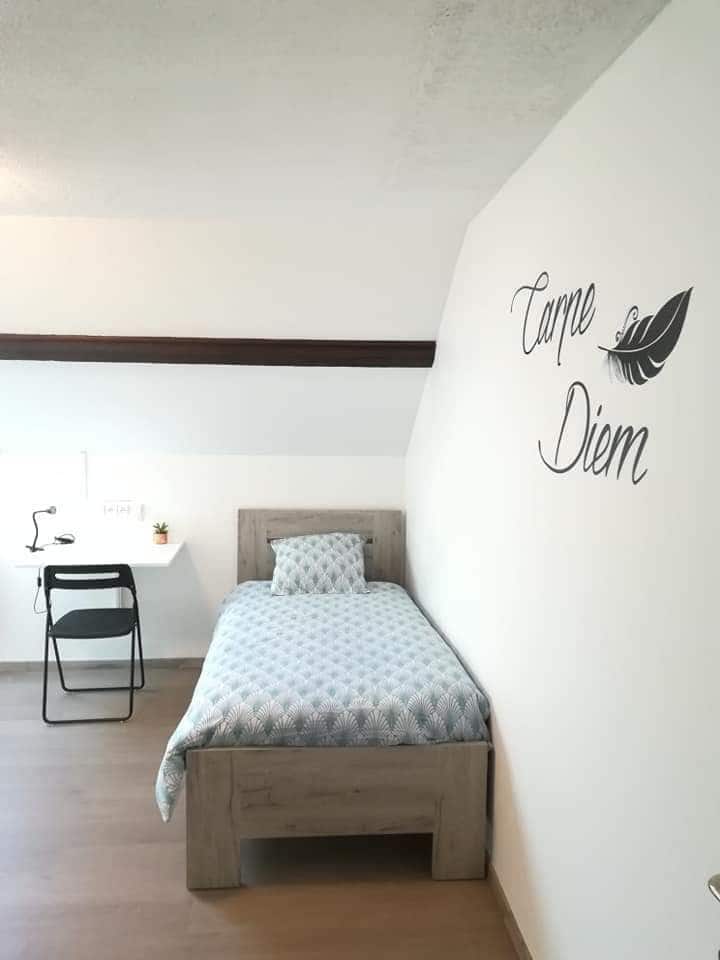 Appartement Avec Chambres Sécurisées - Philippeville