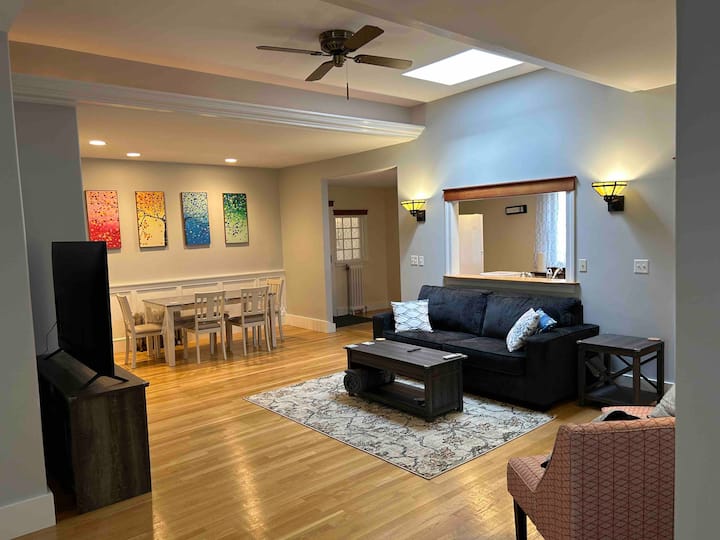 Spacious Medford Gem - Cambridge, MA