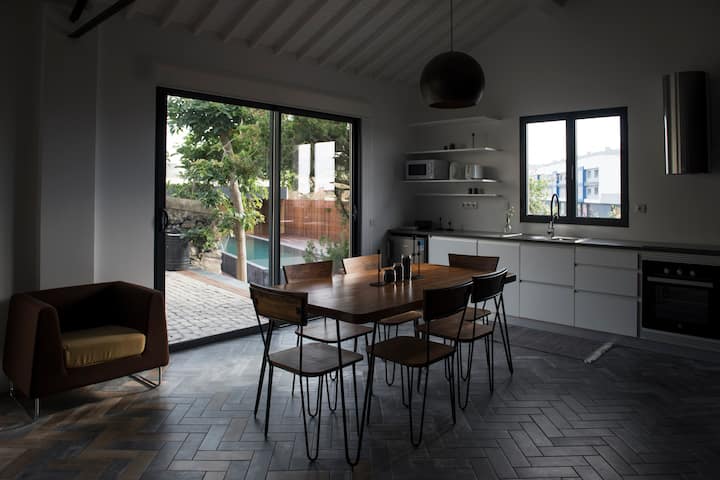 Volcanic Charming House . T2 - Azores