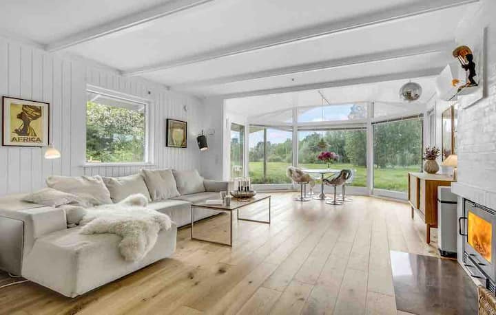 Hyggeligt Sommerhus Med Fantastisk Udsigt - Denmark