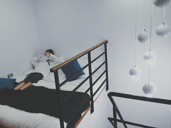 Designed Double Room In Central Tn - Tainan