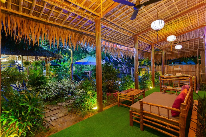 Anbang Beach Happy Village-whole House For 11 Pers - 會安市