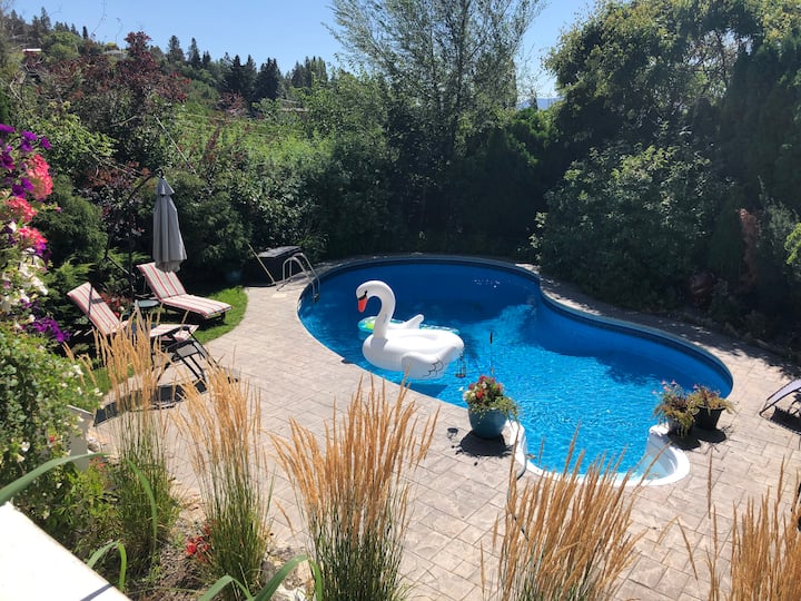 The Shire - Naramata Wine Country - Full Suite - Summerland