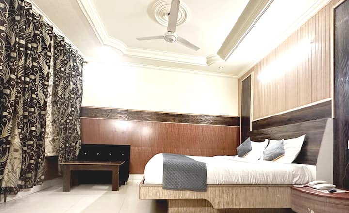 Hotel Om Hari Residency - Katra