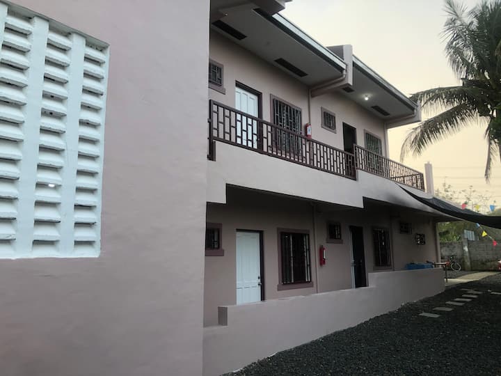 New Transient House Hotel In Tagaytay City - Cavite City