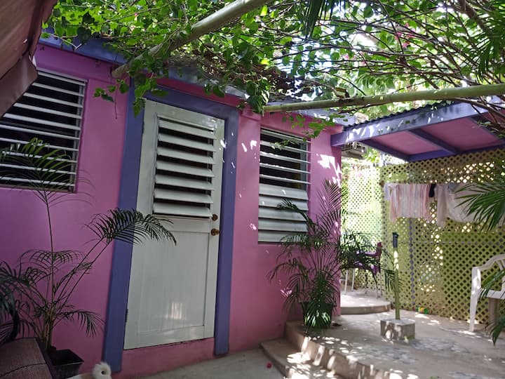 Pinkshack Hidden Hideaway 5 Mins Drive To 5* Beach - Antigua and Barbuda