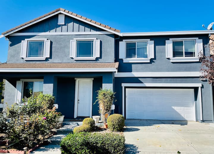 Luxurious 5br Home Near Napa, San Francisco - Fairfield, CA