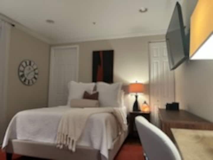 Gorgeous Hideout - Jupiter, FL