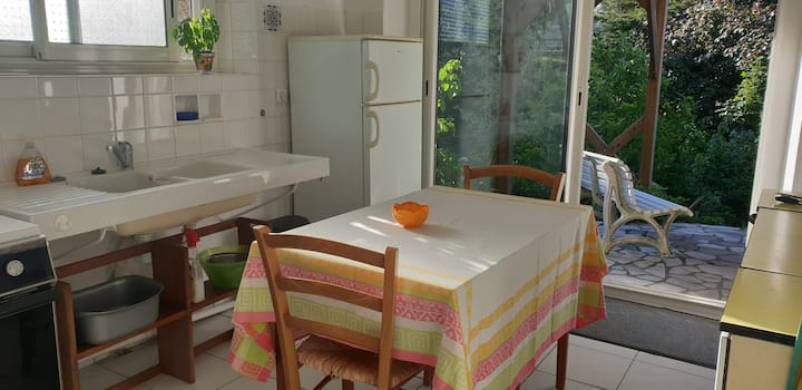 Appartement Avec Terrasse  Et Jardin - Concarneau