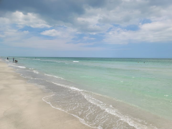 Beautiful Cozy Beach Home - Indian Shores, FL