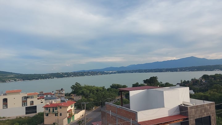 Casa Altezza Hasta Para 25 Personas - Tequesquitengo