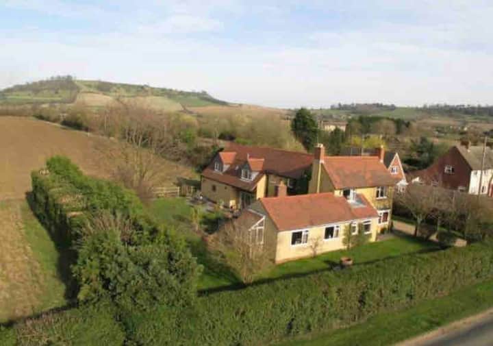Mickleton Holiday Rentals & Homes - England, United Kingdom | Airbnb