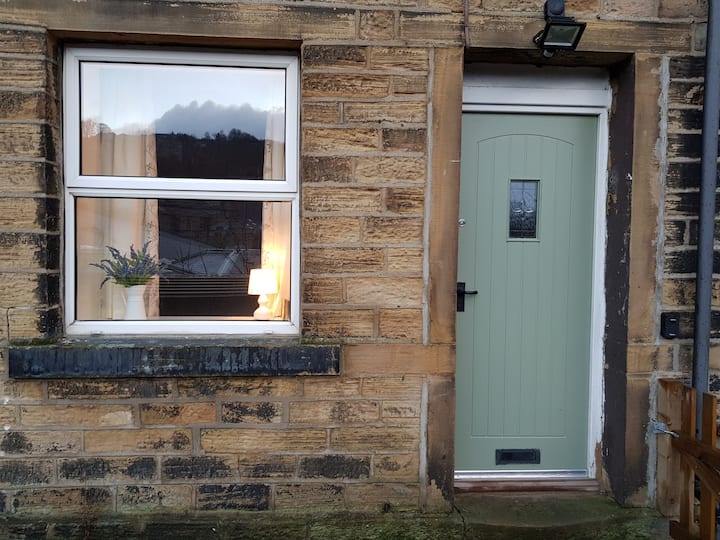 West Yorkshire Home With A View - Holmfirth