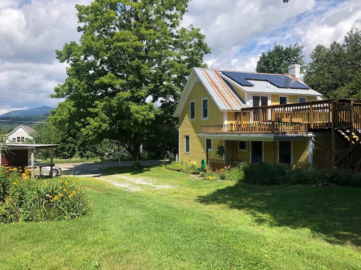 Stowe Farmhouse W/ Hot Tub - Stowe, VT