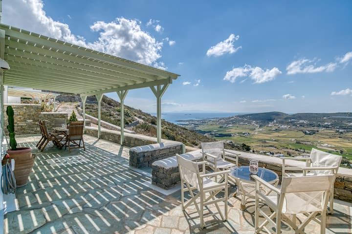 Hillside Home
{Sea & Sunset} - Paros