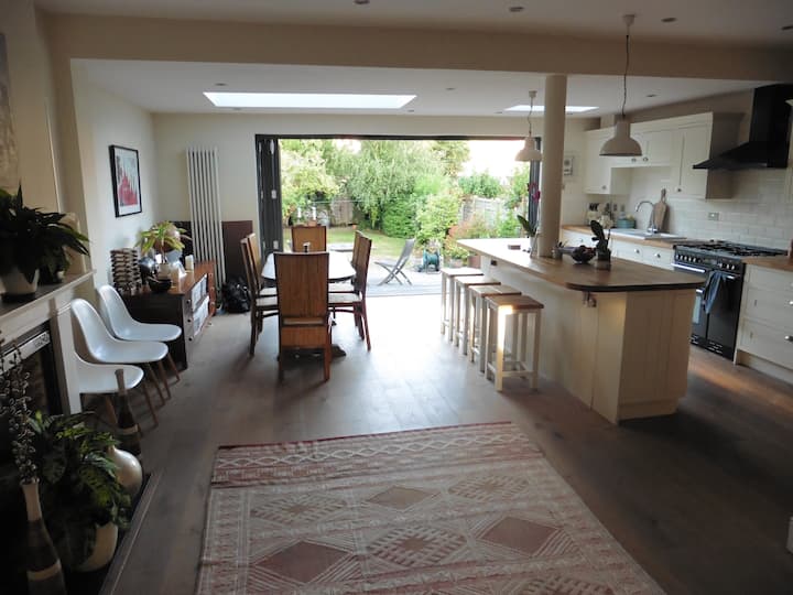 Spacious Seaside 3 Double Bed House In West Hove - Steyning