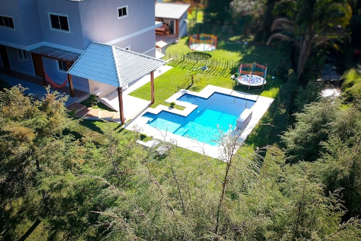 Próximo Ao Hotel Lecanton - Teresópolis Casa 1/2 - Teresópolis