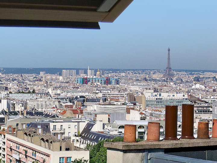 Quiet Panoramic View Of Paris... (No Vis-à-vis) - París