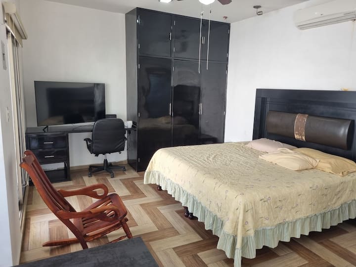 Habitación Camelias; Ideal Para Trabajo. - Boca del Río