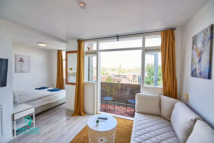 Just Stay - Spacious 3bedroom Apt - Schiedam