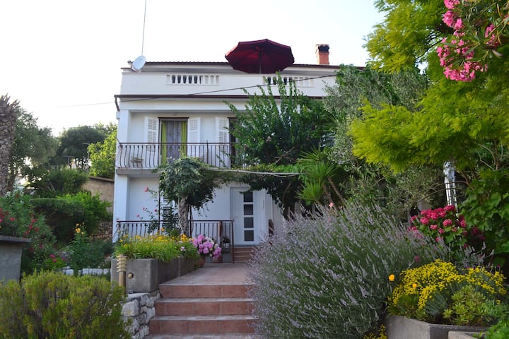 App For4 Persons,center And Sea 150 M - Rab Island