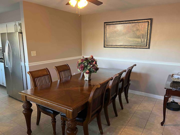 1 Bedroom In A 2000 Ft2 House. Close To Uf And Sf. - Gainesville, FL