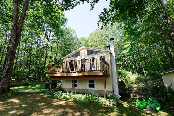 Private Waterfront Cottage With  A 2024 King Bed - Range Pond State Park, Poland Spring