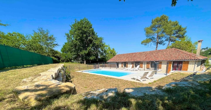 Jolie Maison, Piscine Et Parc Arboré - Confolens