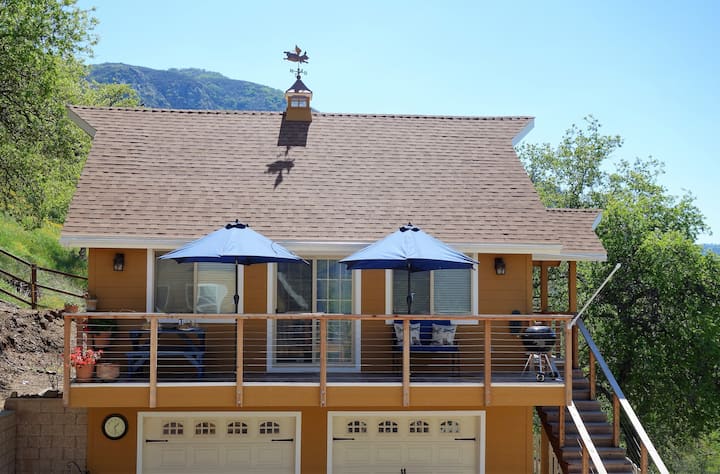 Mountain Getaway In The Clouds - Three Rivers