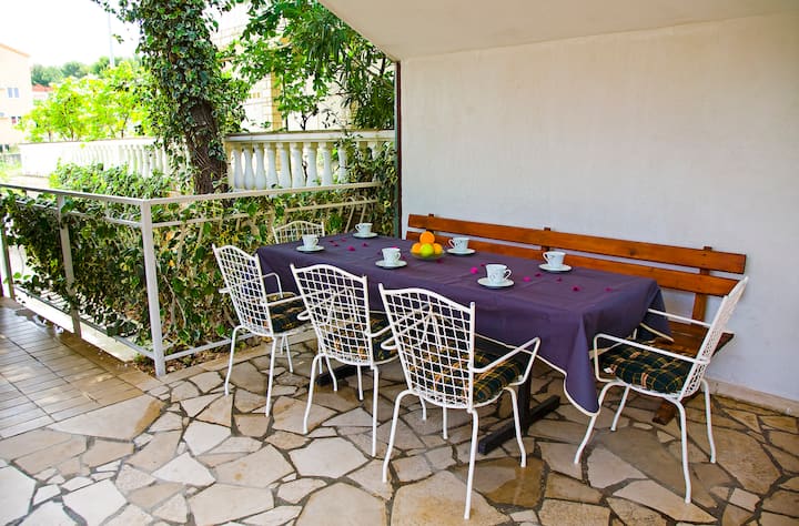 Sea View Apartment With Big Terrace, 3bdr, 3.5btr - 特羅吉爾
