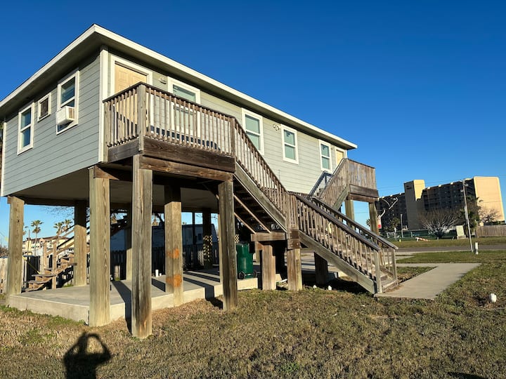 Beach/ Park /Uss Lex Unit A (2) - Texas State Aquarium, Corpus Christi
