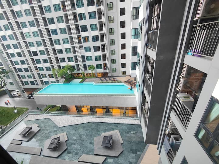 The Base Seaview And Infinity Pool 830 - Pattaya