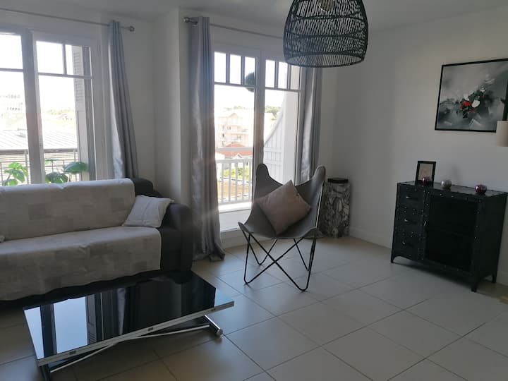 Très Joli T2 42m2 Moderne Balcon 
Hyper Centre - Arcachon