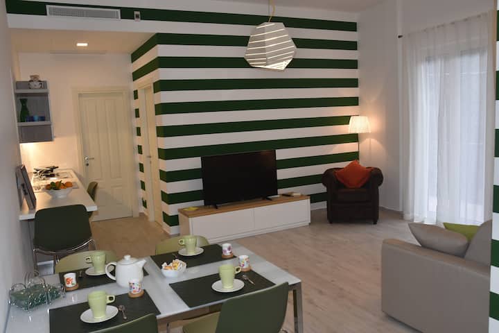 Holiday Home "Anda E Rianda, La Piazza", Central - Massa Lubrense