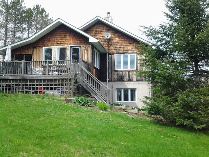 Gardersnake River Farm. - Bracebridge