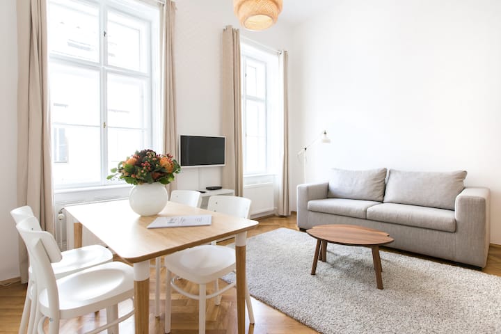 Fabulous City Center Apartment - Vienna