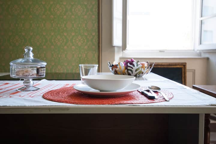 Historic Apartment Next To The Sea - Viareggio