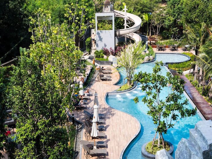 Free_water_electricity_highspeed Wifi_workfriendly - Thailand
