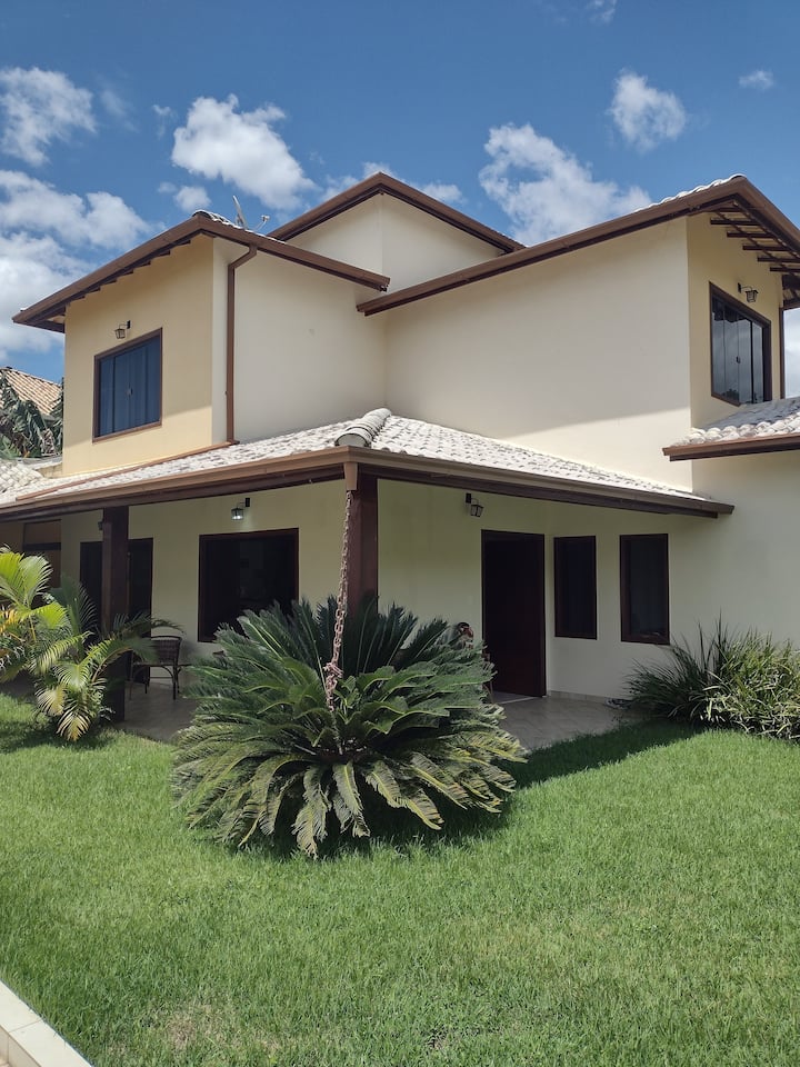 Casa De Campo Com Piscina. Muito Agradável. - Macaé