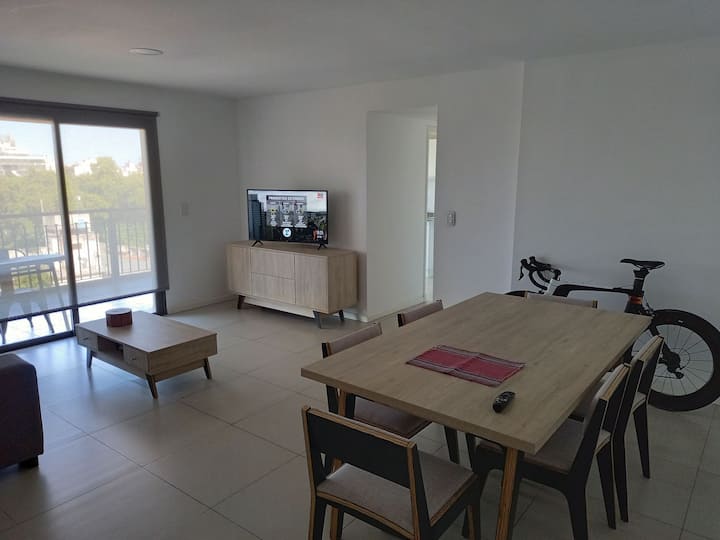 Departamento Amoblado
Zona Centro
Mendoza - 門多薩