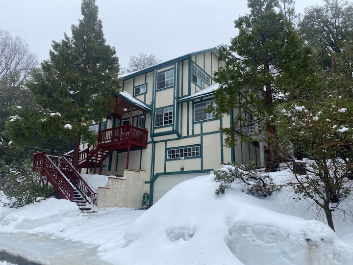 Lake Arrowhead Retreat , 4bd, 3bth - Lake Arrowhead, CA