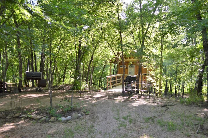 Lincoln Lodge Tree House - Arbuckle Wilderness, Davis