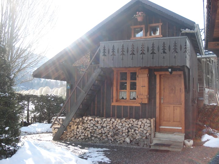Petit Chalet Individuel Dans Village - Samoëns
