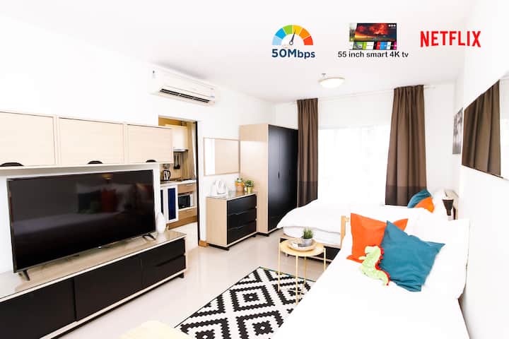Premium River View Suite F2: Netflix + 55 Smarttv + Wifi - Bangkok