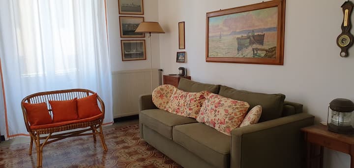 Un Canto Di Cicale - Celle Ligure